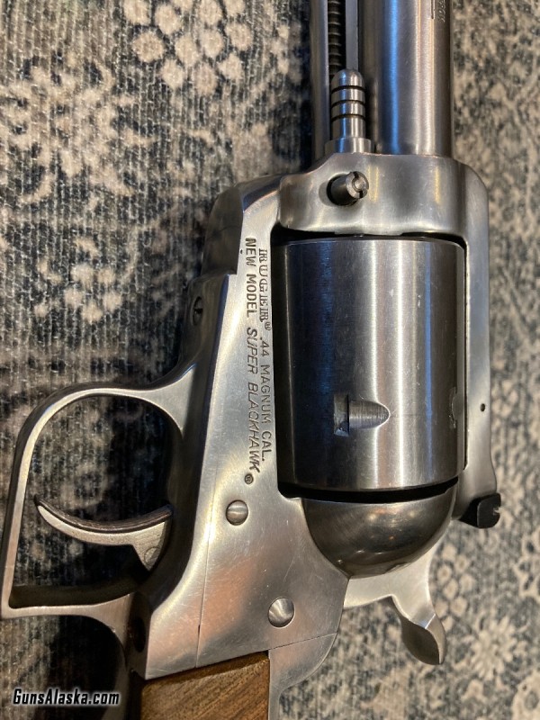 Ruger new model super Blackhawk 44 mag | Firearms | Wasilla | Guns ...