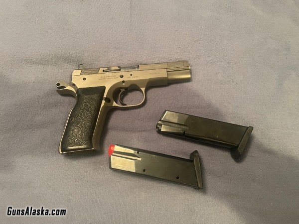 EA Witness stainless .45 | Firearms | Palmer | Guns Alaska Classifieds ...